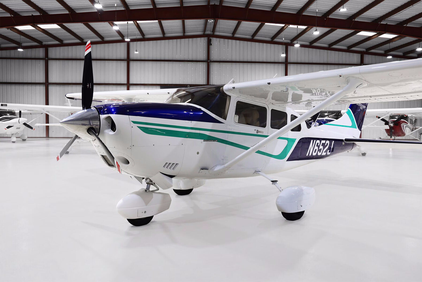 Cessna T206H aéronef en vente - N652J - AirCraft24.com